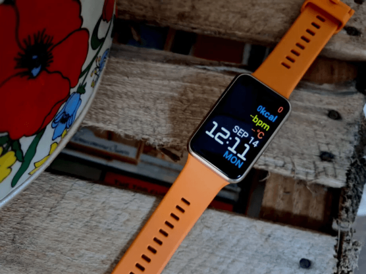مراجعة ساعة هواوي huawei watch fit - لوجن تيكس